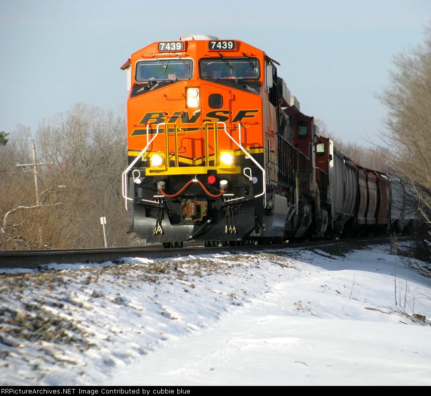 BNSF 7439